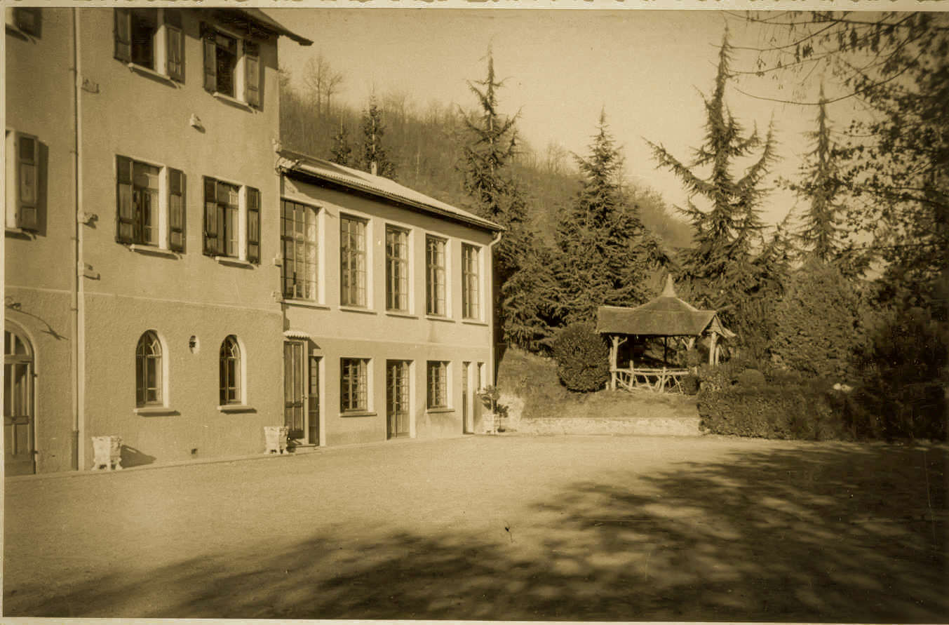 Roggiano - EDUCANDATO MARIA S S BAMBINA - LA STORIA EDUCANDATO MARIA ...